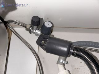 Inlaatcombinatie vervangen of lekt deze? Vaste prijzen